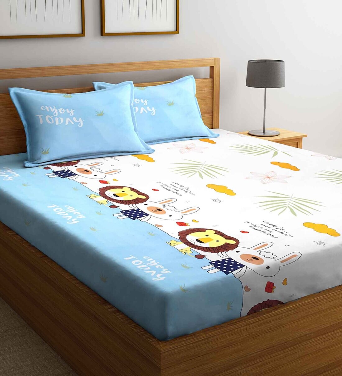 Buy Animal Themed Double Bedsheet with 2 Pillow Covers in Multicolour ...