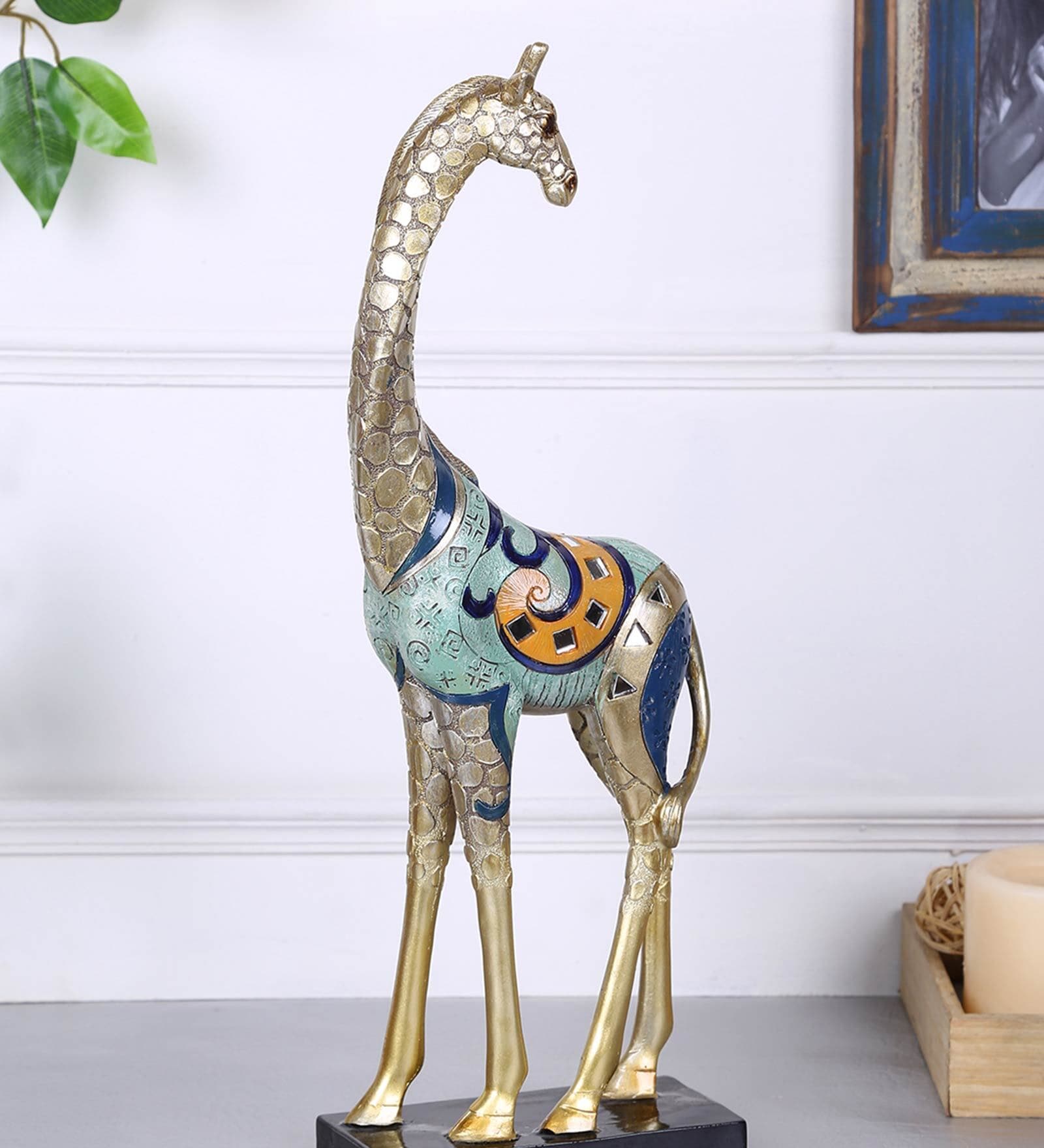 Buy Colorful And Splendid Giraffe Statue at 63% OFF by Tayhaa | Pepperfry