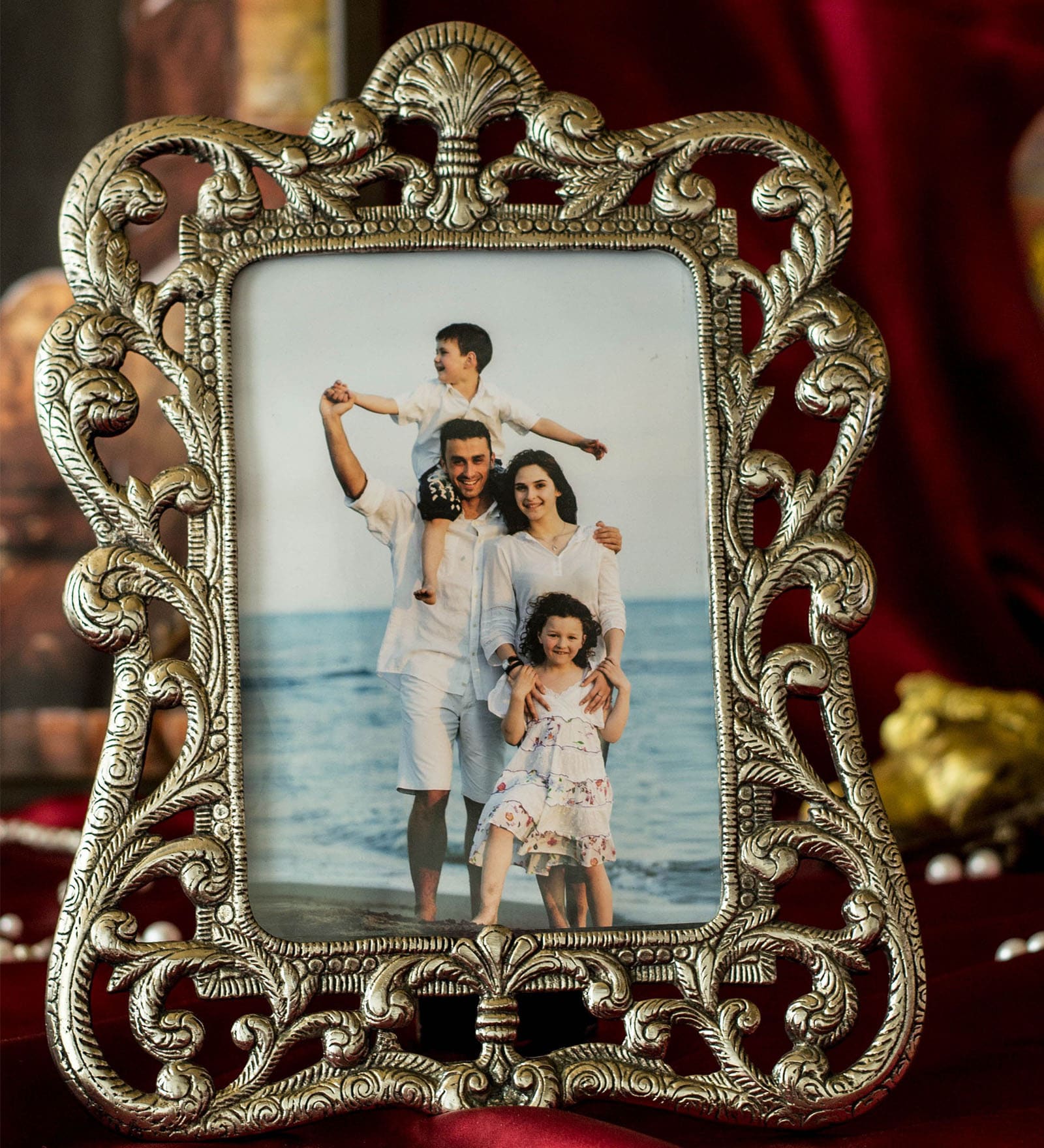 Buy Silver Metal 9 x 13 Inch Single Photo Frame by Homesake Online ...