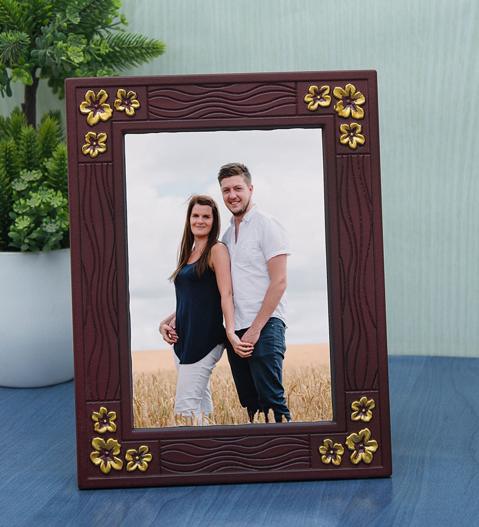 Buy Maron Hand Painted Single Photo Frame Online - Single Photo frames ...