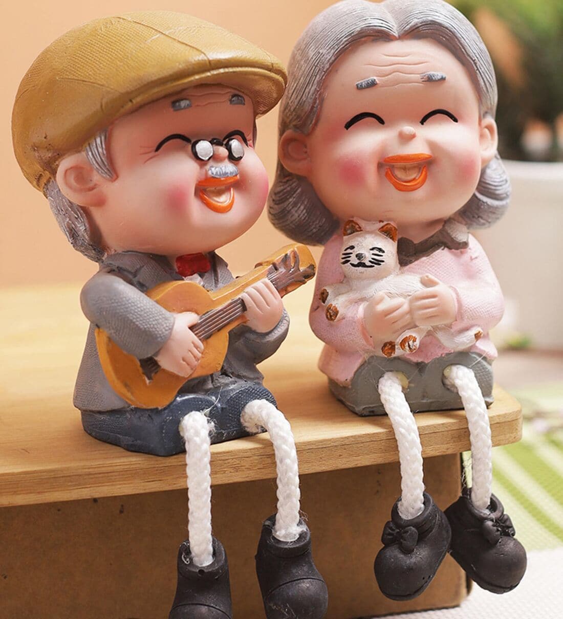 Buy Polyresin Couple Dada Dadi Miniature Showpiece By Craftvatika at 27 ...