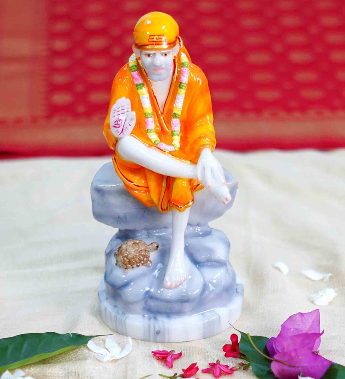 Buy Sai Baba Handpainted Idol at 35% OFF by Chaque Decor | Pepperfry