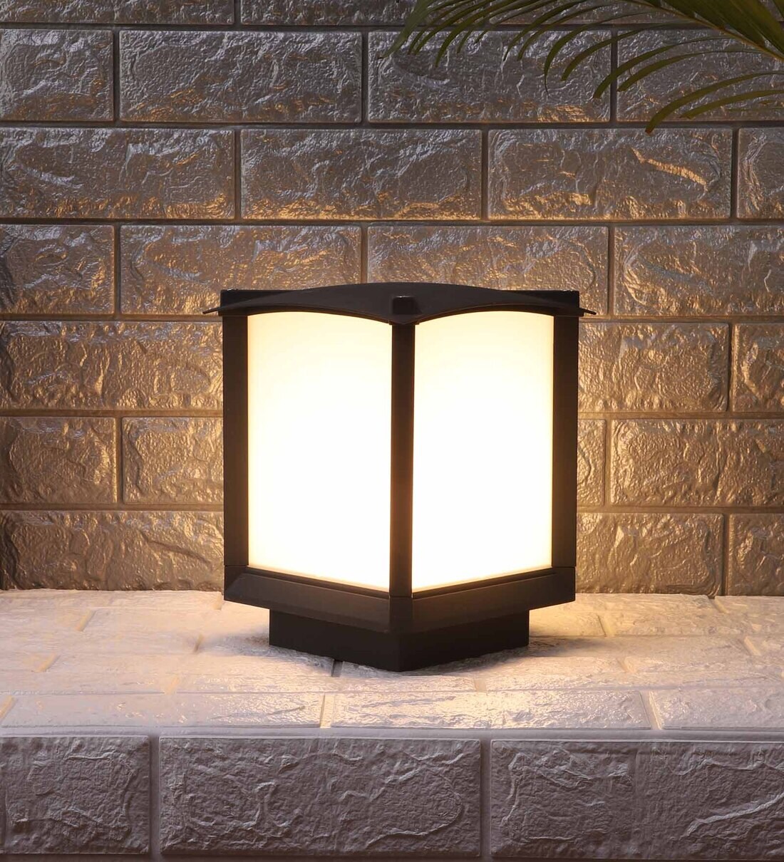 Outdoor Gate Post Lights | Shelly Lighting