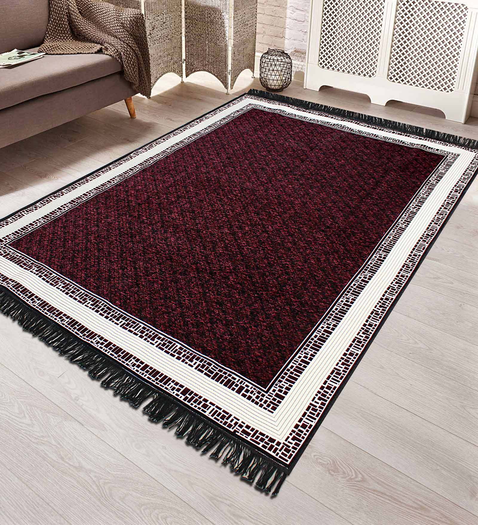 Buy Maroon Polyester Vintage 5 X 7 Feet Machine Made Carpet by Cazimo ...